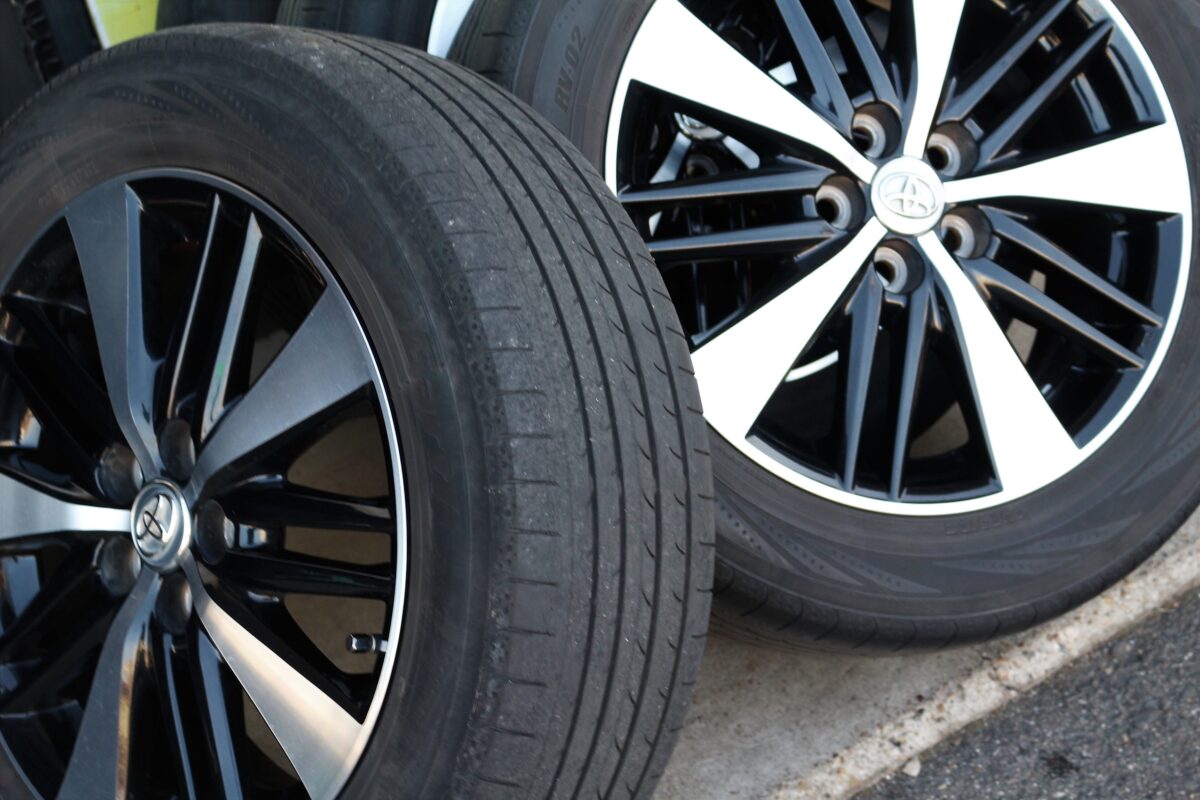 TOYOTA ウィッシュ に WORK エモーション T5R 装着。 | 多治見店 | 店舗ブログ | タイヤ＆ホイールの専門店「クラフト」