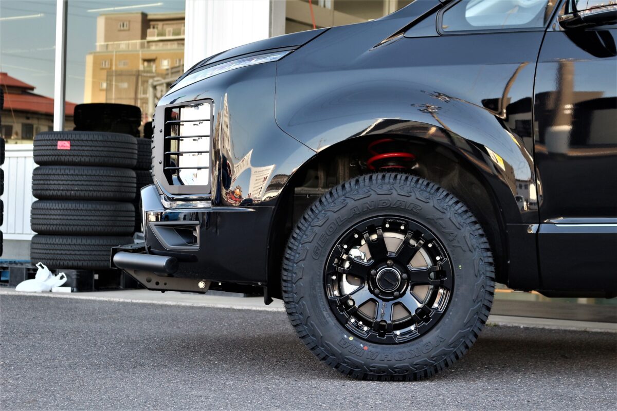 MITSUBISHI デリカD5 に RAYS デイトナ FDX-F7 装着 。X-Fang アンチロールサスでリフトアップ！ | 多治見店 ...