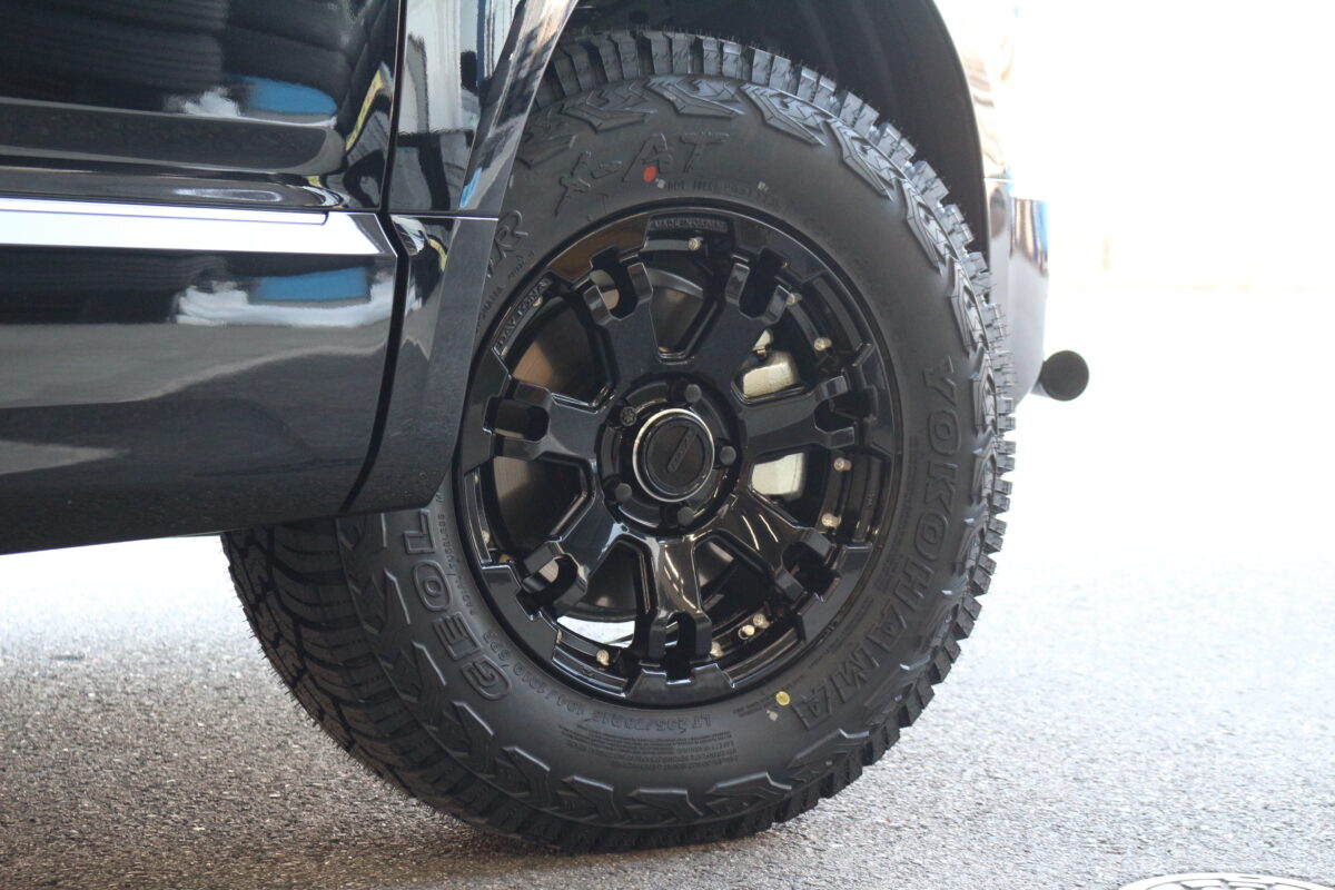 MITSUBISHI デリカD5 に RAYS デイトナ FDX-F7 装着 。X-Fang アンチロールサスでリフトアップ！ | 多治見店 ...