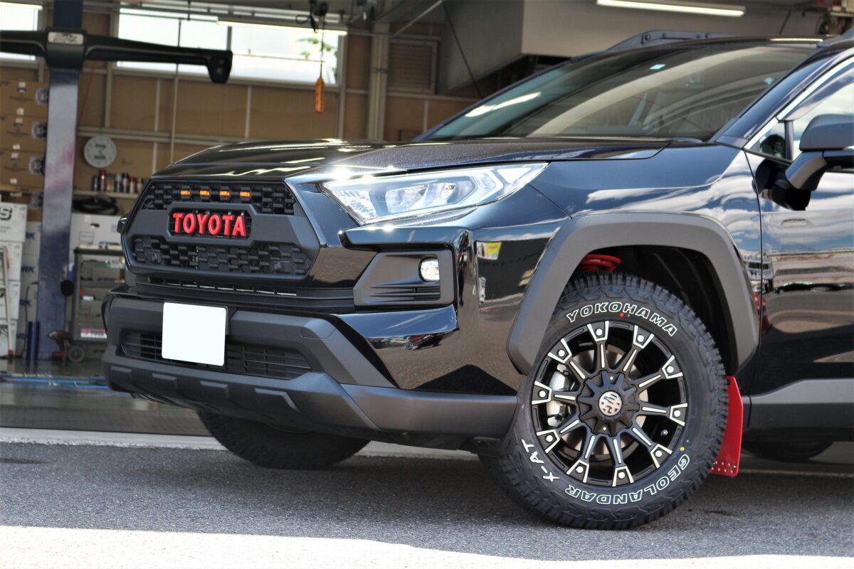 TOYOTA RAV4 に MG モンスター 装着。 | 多治見店 | 店舗ブログ | タイヤ＆ホイールの専門店「クラフト」