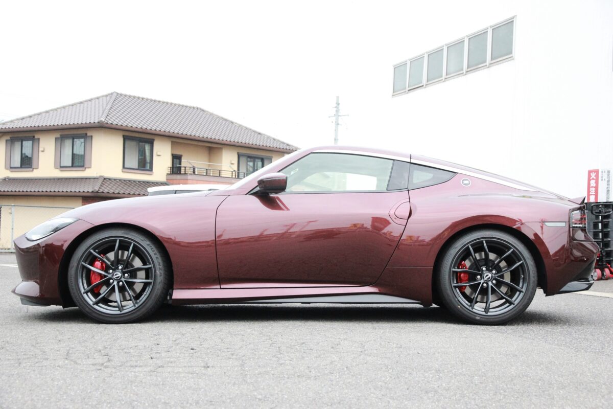 フェアレディZ（RZ34）をハードスプリングレートのHKSハイパーマックスRでローダウン！！ | 知立店 | 店舗ブログ | タイヤ＆ホイール ...