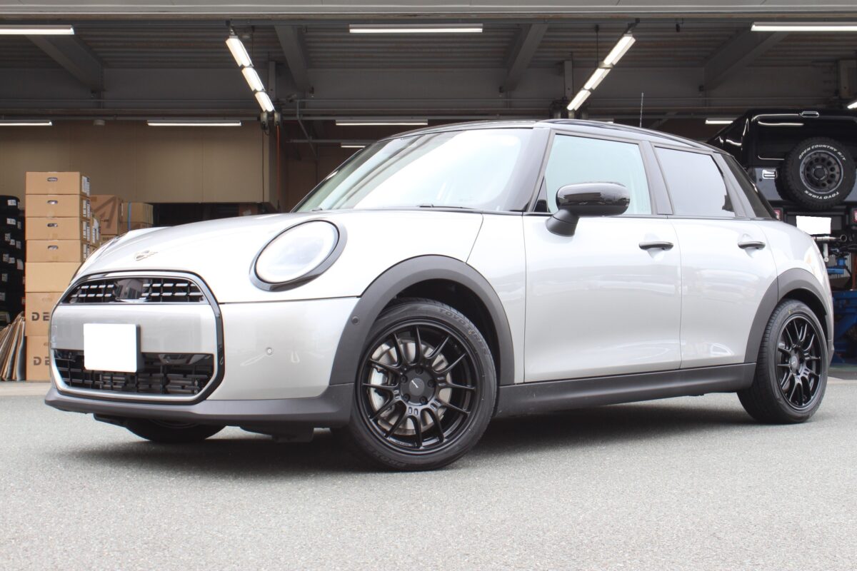MINIクーパー(F65)にマッチング未確認のENKEI GTC02を装着しました☆☆ | 浜松店 | 店舗ブログ | タイヤ＆ホイールの専門 ...